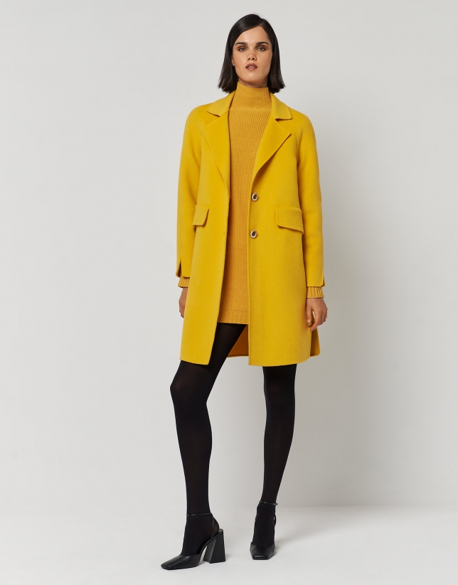 Long light yellow knit sweater - Woman - AW2022 | Roberto Verino